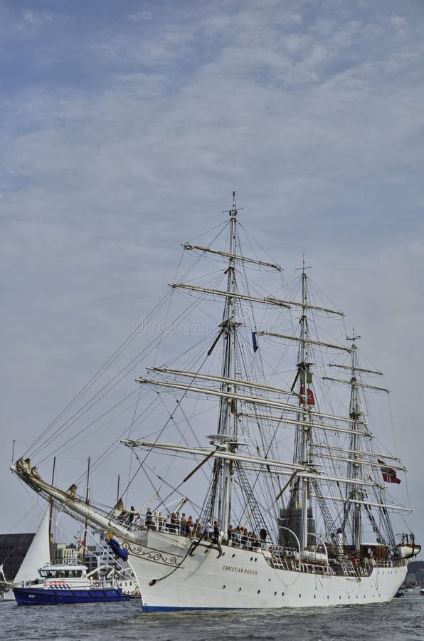 Christian Radich Auf Dem Ij-Fluss Redaktionelles Stockfotografie - Bild ...