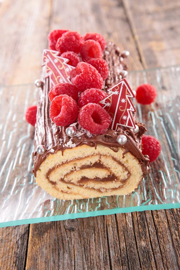 Christmas cake log stock image. Image of celebration - 74088741