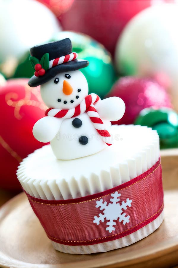 Snowman cupcake stock photo. Image of xmas, snowmen, cake - 35234846