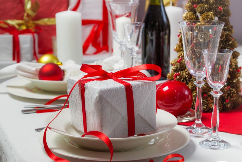 Christmas Gift on the Table Stock Photo - Image of elegant, plate: 33714402
