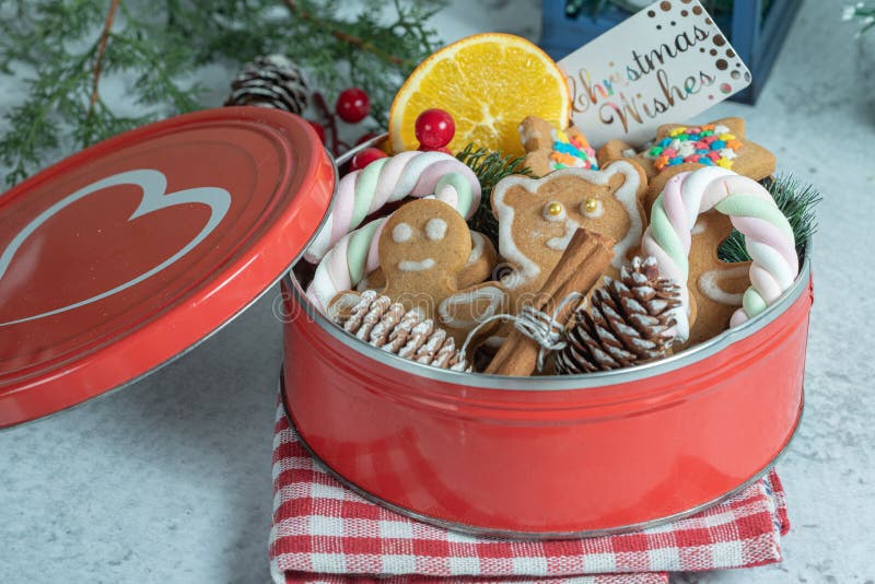 Christmas Gingerbread Men Cookies in Box Stock Photo - Image of icing ...