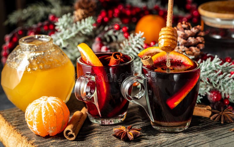 Christmas Hot Mulled Wine Hot Warming Drink with Spices and Oranges ...
