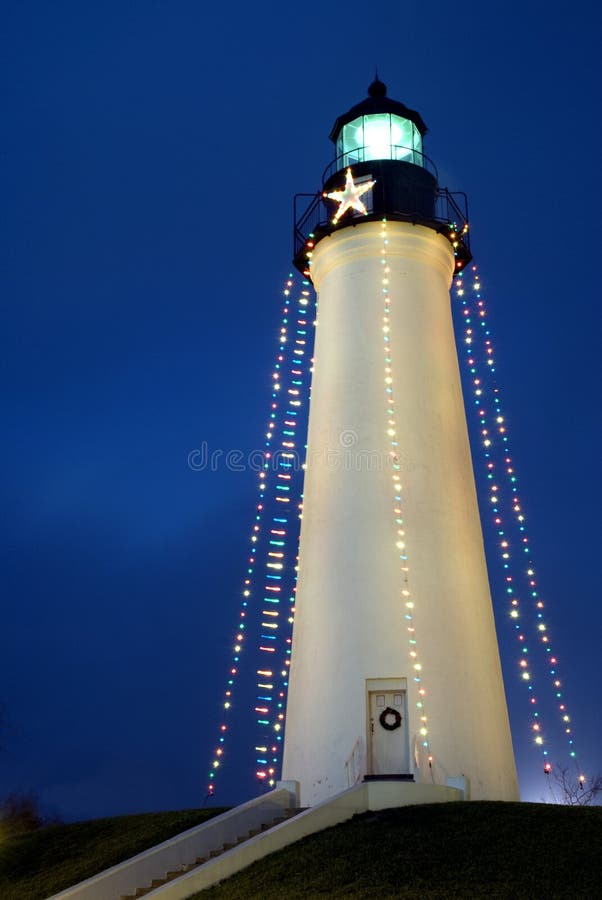 Christmas Tree1 stock image. Image of beautiful, decorations - 1508055