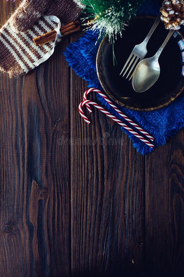 Christmas Menu: Decoration of Christmas Table - Fork, Spoon and Plate ...