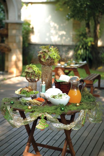 Christmas serving table stock photo. Image of small, eatable - 17051276