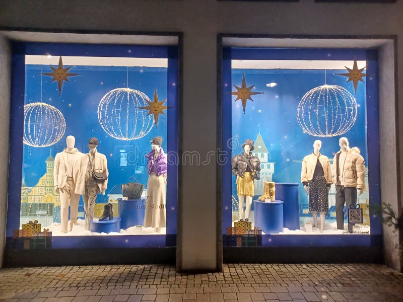 Christmas Shop Windows in Ravensburg Editorial Image - Image of evening ...