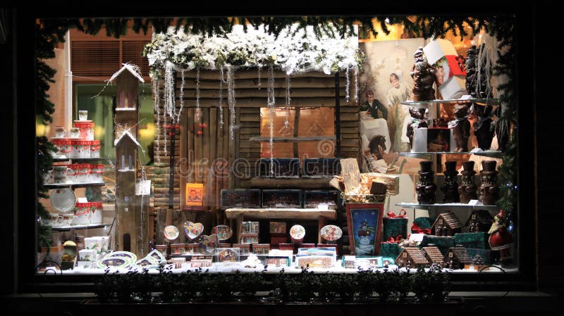 Christmas Showcase In The Evening Editorial Image - Image of evening ...