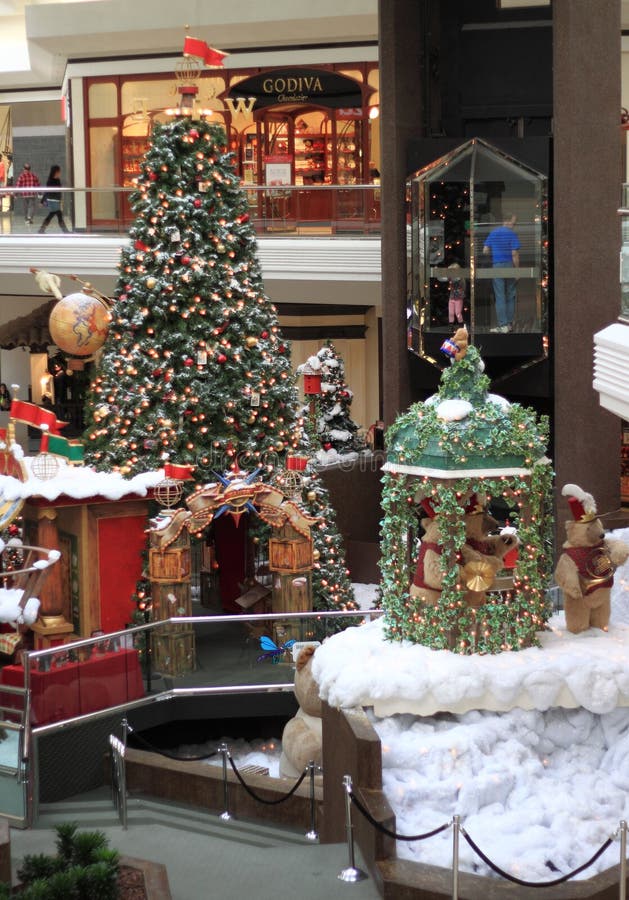 Decorated Christmas Tree Background Stock Image - Image of green ...