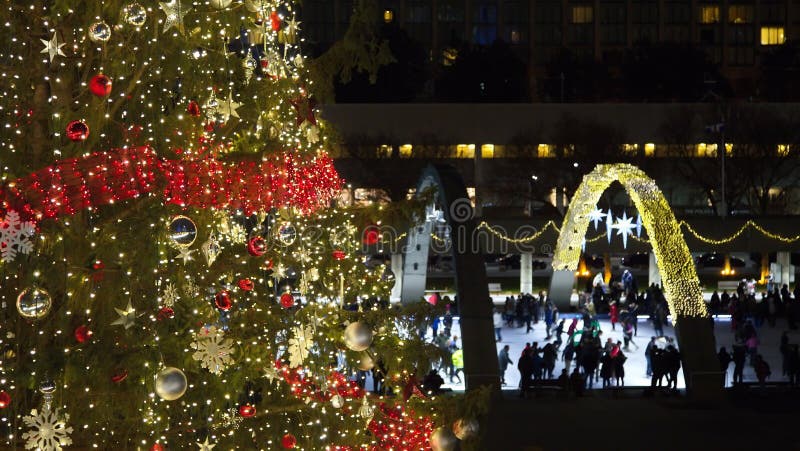 Christmas Tree at Nathan Phillips Square Stock Image - Image of glowing ...