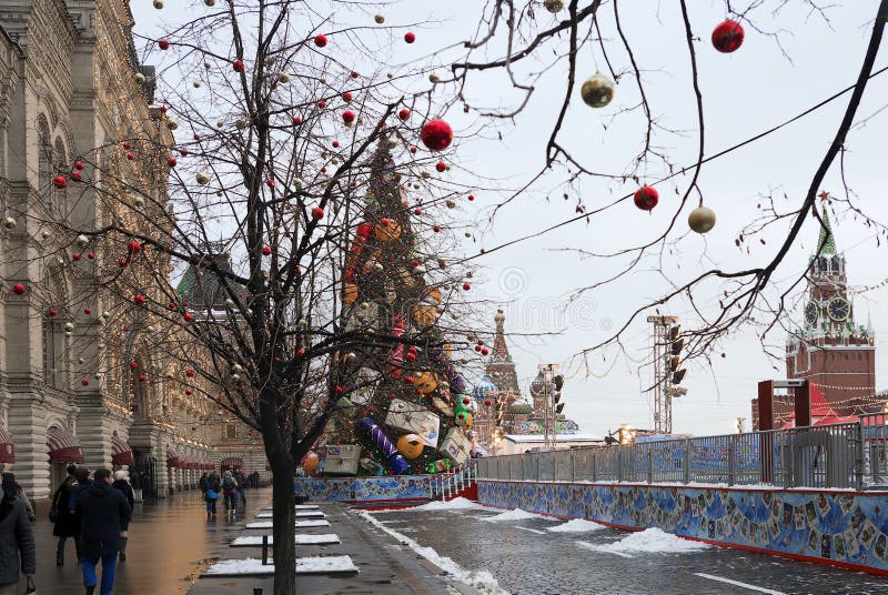 Christmas Tree in Red Square in Moscow. Editorial Stock Photo - Image ...