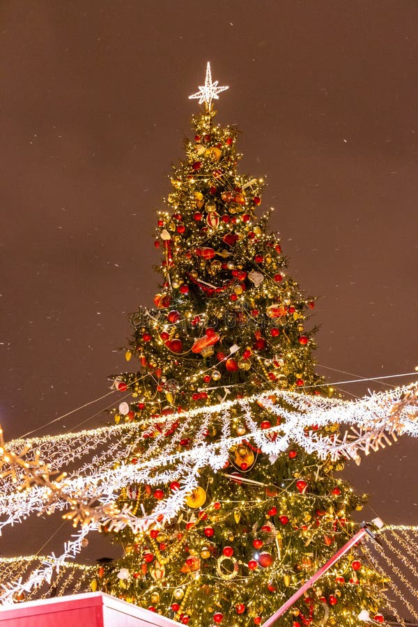 Christmas Tree on Red Square Stock Photo - Image of december, balls ...