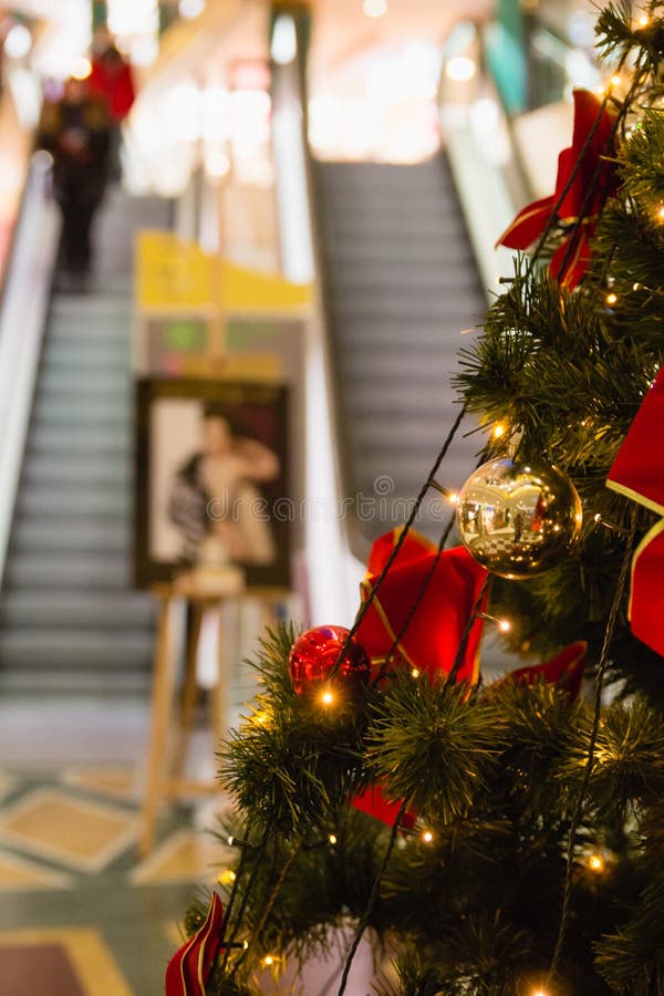 Christmas Tree in Shopping Mall Stock Image - Image of luxury, people ...