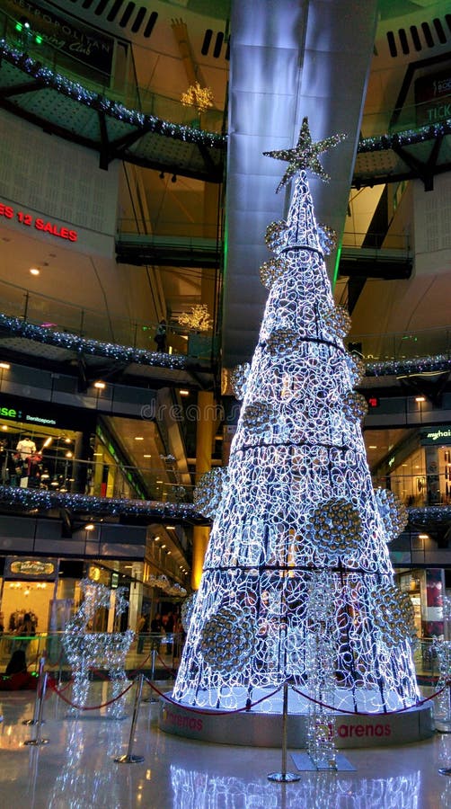 Christmas tree editorial photo. Image of mall, white - 47300861