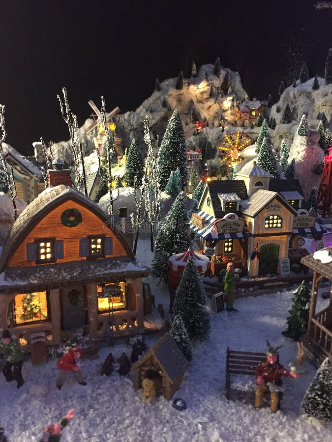 Christmas village scene editorial stock photo. Image of winter - 78386598