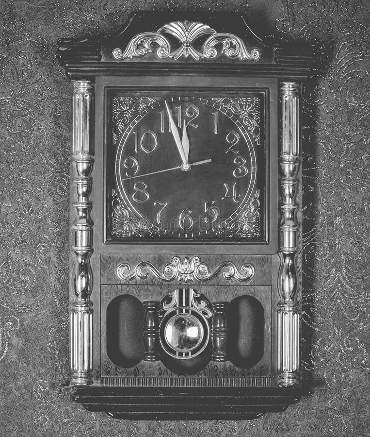 Christmas wall clock stock photo. Image of circle, antique - 130047854