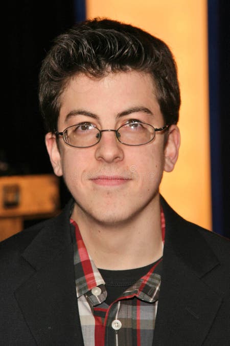 Christopher Mintz, editorial image. Image of plasse, hard - 23927635