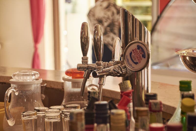 Chrome Beer tap editorial stock image. Image of faucet - 153388709