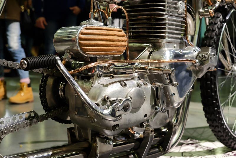 Chrome motorcycle engine stock image. Image of cylinder - 93598165