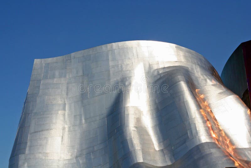 Chrome Sculpture in Seattle Editorial Photo - Image of aluminum, music ...