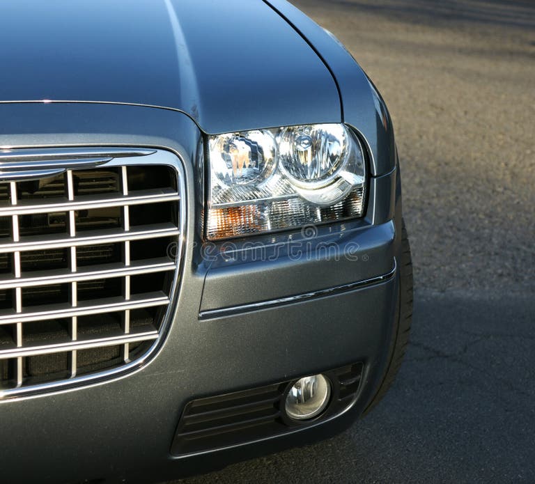 292 Chrysler 300 Drawing Stock Photos - Free & Royalty-Free Stock ...