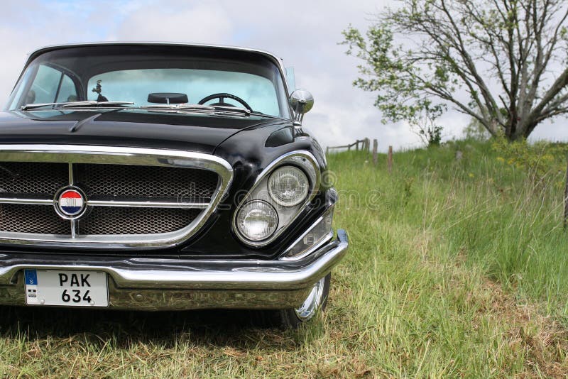 Chrysler 300 - Left Front Headlight Editorial Photo - Image of ...