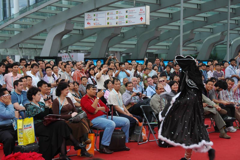 Chuan Opera show editorial stock image. Image of floor - 9030154