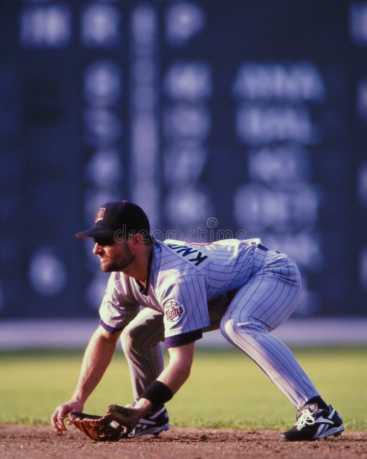 Chuck Knoblauch, Minnesota Twins Editorial Photo - Image of baseman ...