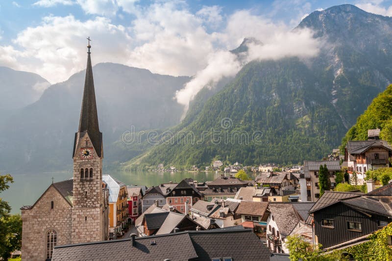 Church in Hallstatt stock photo. Image of buildings, hallstatt - 32406388