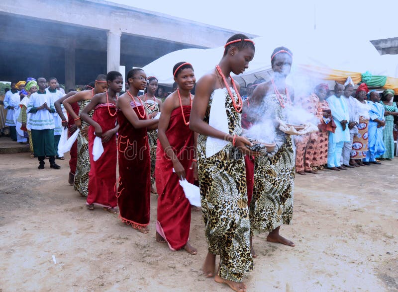 Church mass procession editorial image. Image of audience - 46234990