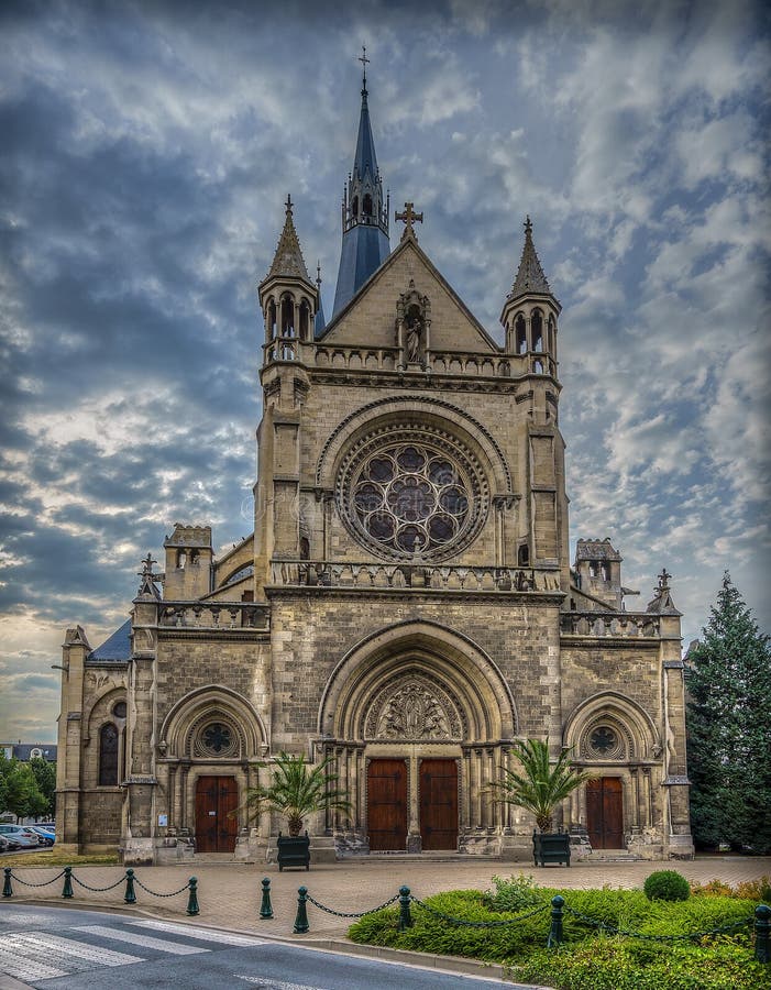 Church in Reims stock image. Image of trees, roof, streets - 58145453