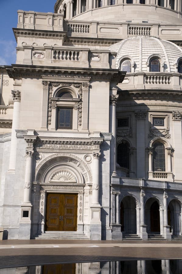 Church of Science in Boston Stock Image - Image of reflecting, door ...