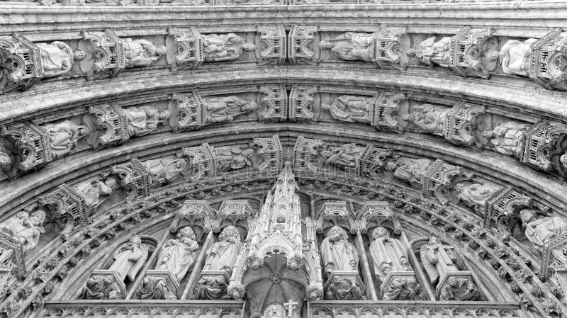 Church wall with statues stock image. Image of facade - 22019805