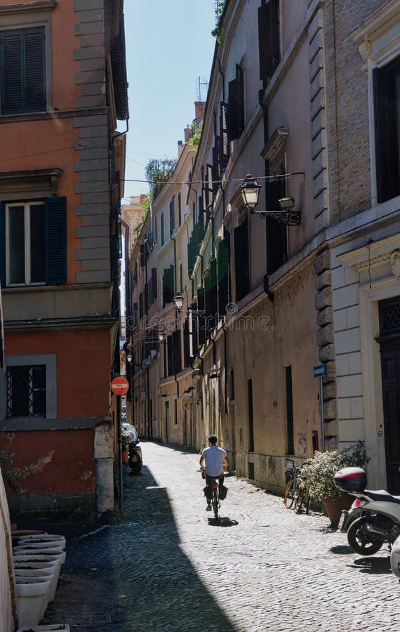 Calles Traseras En La Rocinha Favela Rio De Janeiro Brazil Imagen de ...