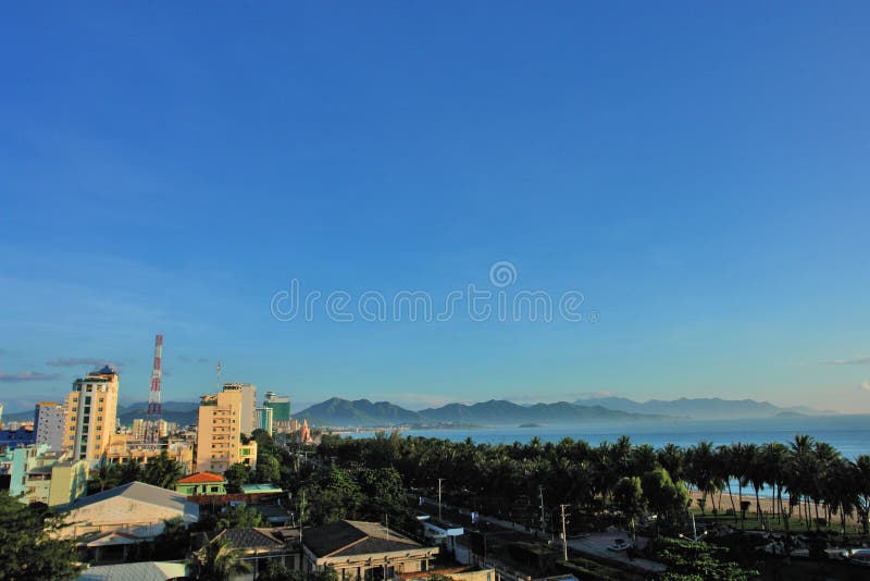 Cidade da praia imagem de stock. Imagem de casas, bonito - 60519095
