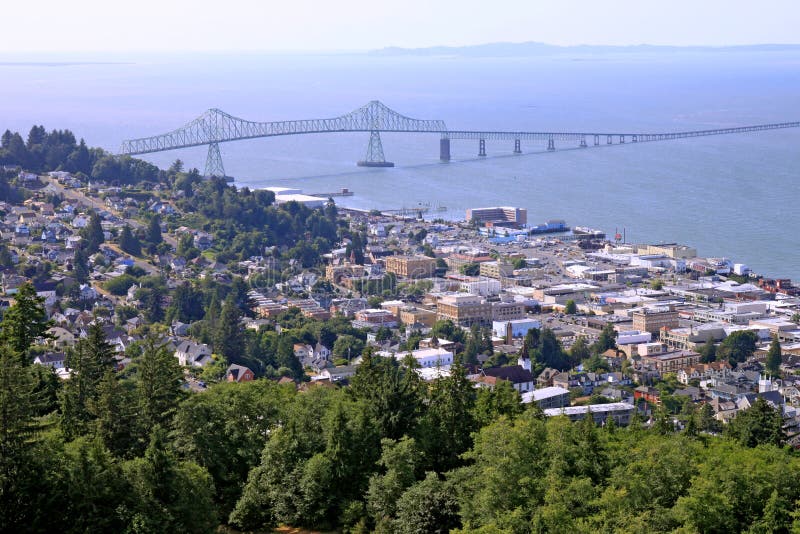 Astoria Oregon Port View E a Ponte De Megler Foto de Stock - Imagem de ...