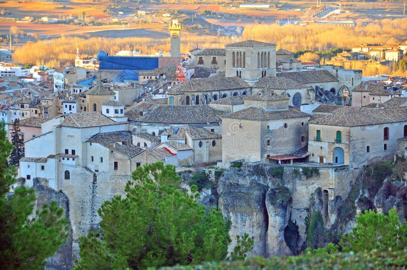 Cidade Velha De Cuenca, Espanha Foto de Stock - Imagem de cidade ...