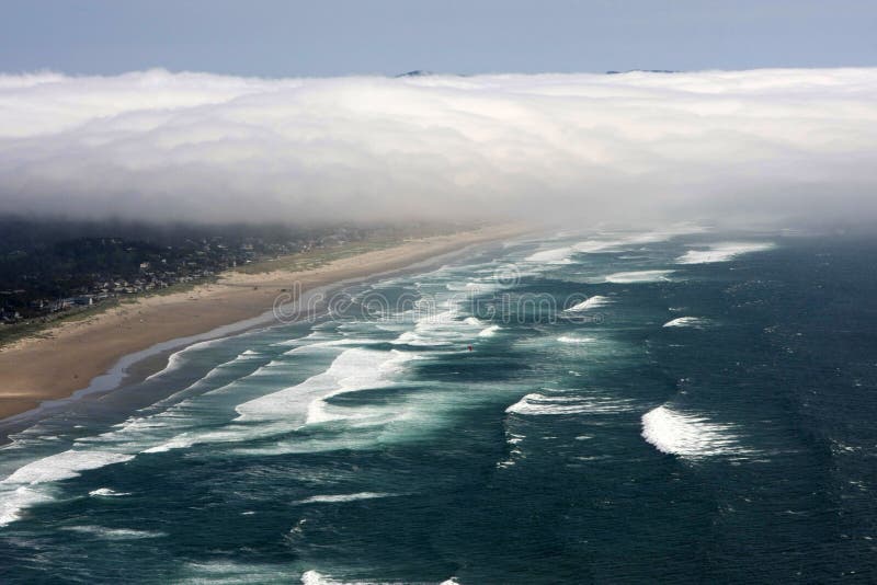 Mer et ciel image stock. Image du océan, paysage, ciel - 8543117
