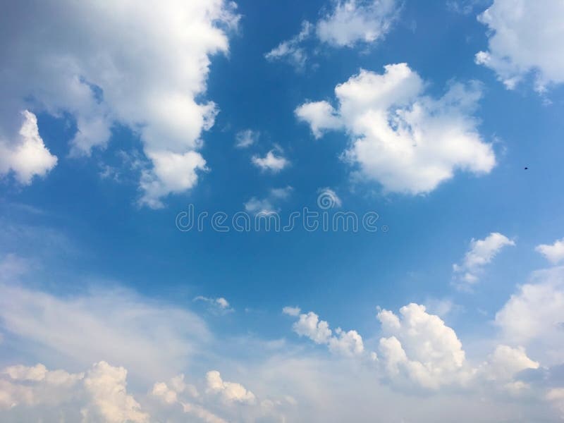 Cielo Azul, Fondo Del Cielo, Cloudscape Imagen de archivo - Imagen de ...