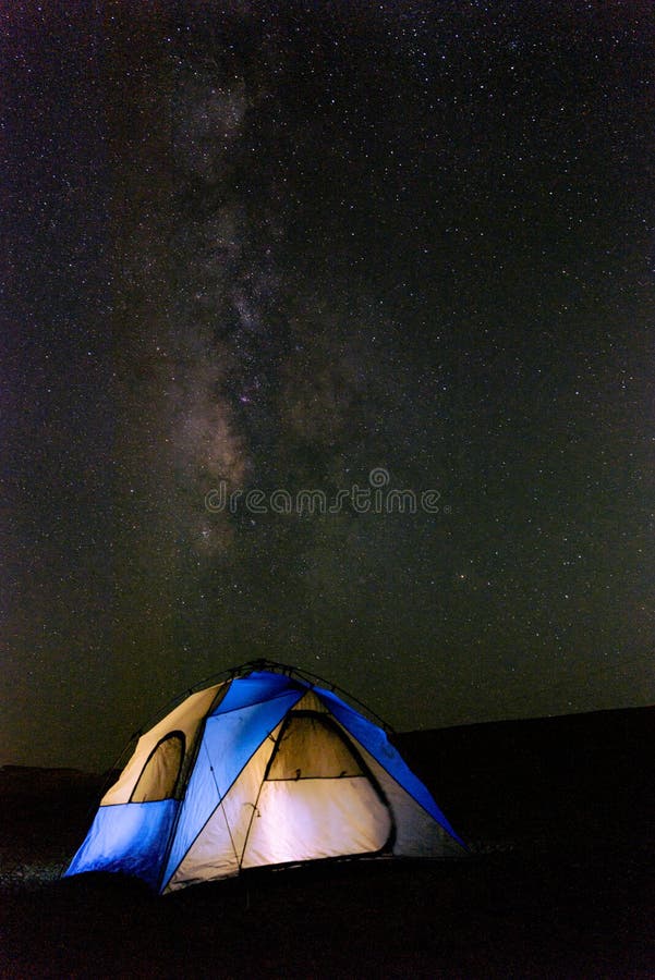 Cielo con estrellas foto de archivo. Imagen de galaxia - 260386002
