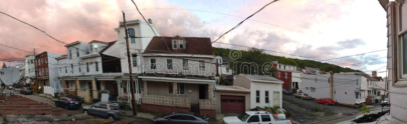 Cielo o infierno foto de archivo. Imagen de vecindad - 233412172