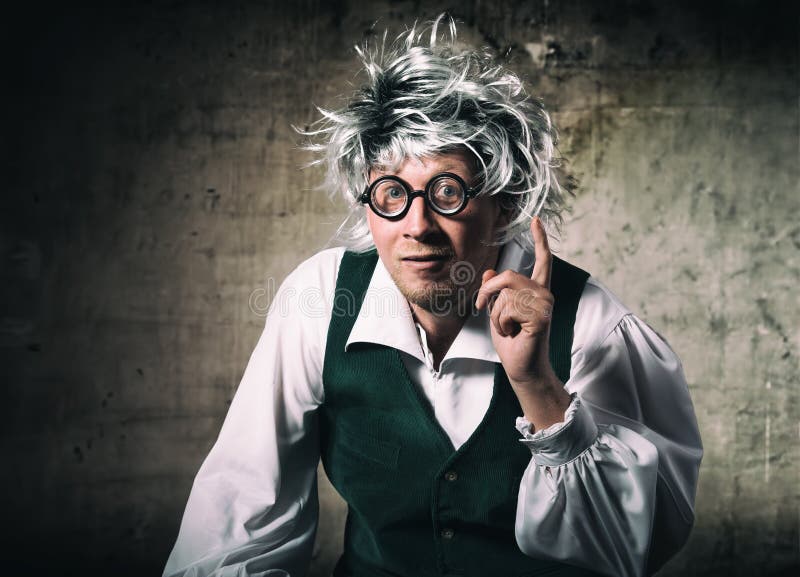 Científico Loco En El Laboratorio Rodeado Por El Humo De La Explosión ...