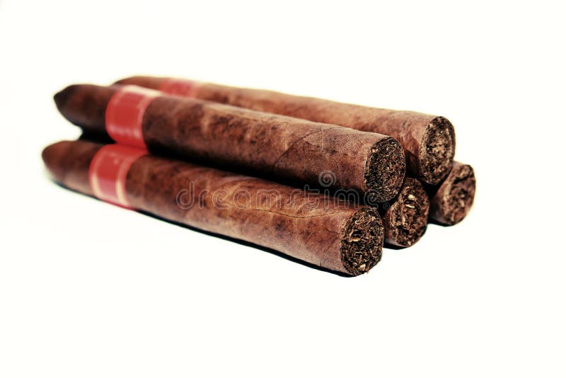 Cigares cubains photo stock. Image du tabac, réussite - 4017584