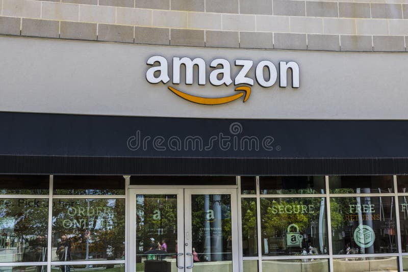 Amazon.com headquarters editorial stock image. Image of retailer - 15559104