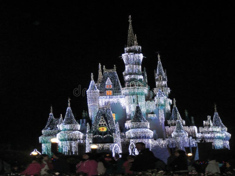 Cinderella Castle - Orlando, FL. Editorial Stock Image - Image of ...