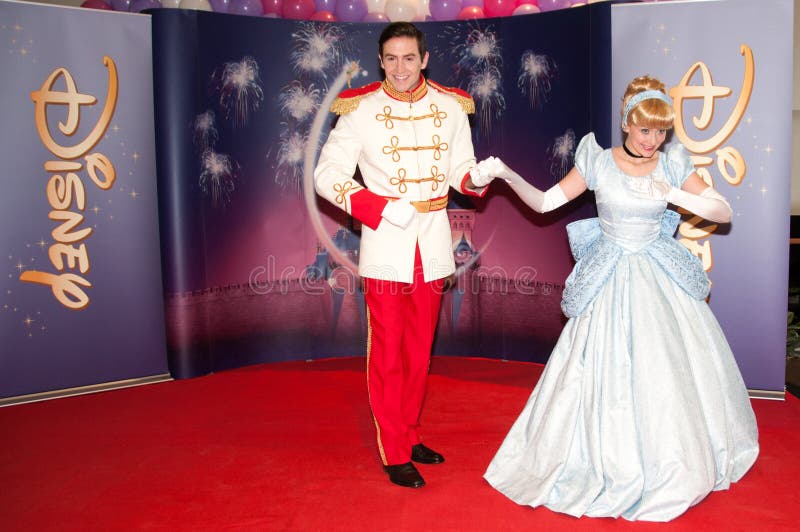 Cinderella and Prince Charming Editorial Photo - Image of prince ...