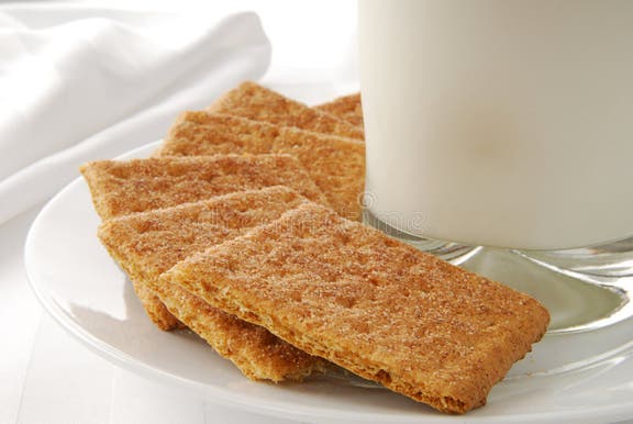 Cinnamon graham crackers stock image. Image of dessert - 20651183