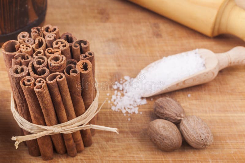 Cinnamon Pile stock image. Image of kitchen, homemade - 33585181