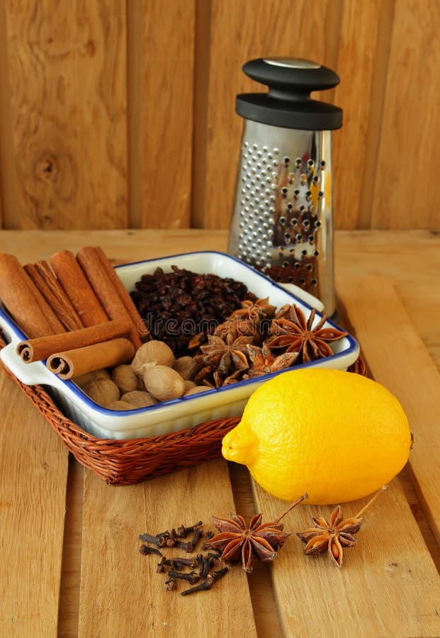 Cinnamon, Star Anise, Nutmeg and Lemon Stock Image - Image of yellow ...