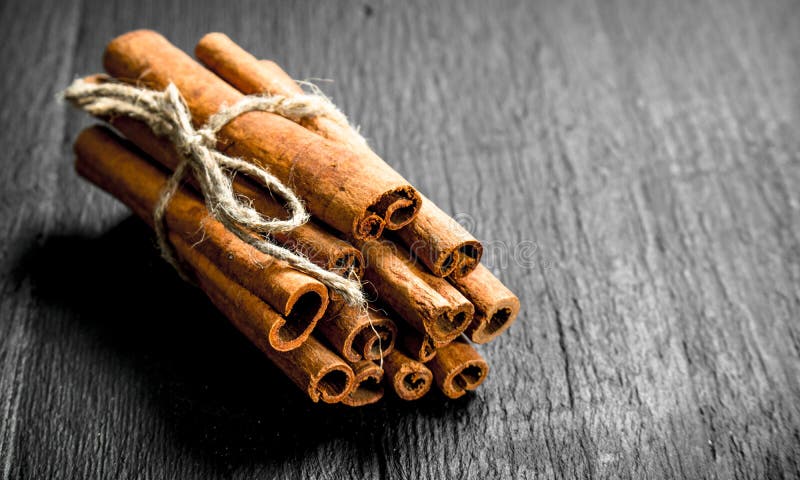 Cinnamon spice sticks. stock photo. Image of ingredient - 115348774