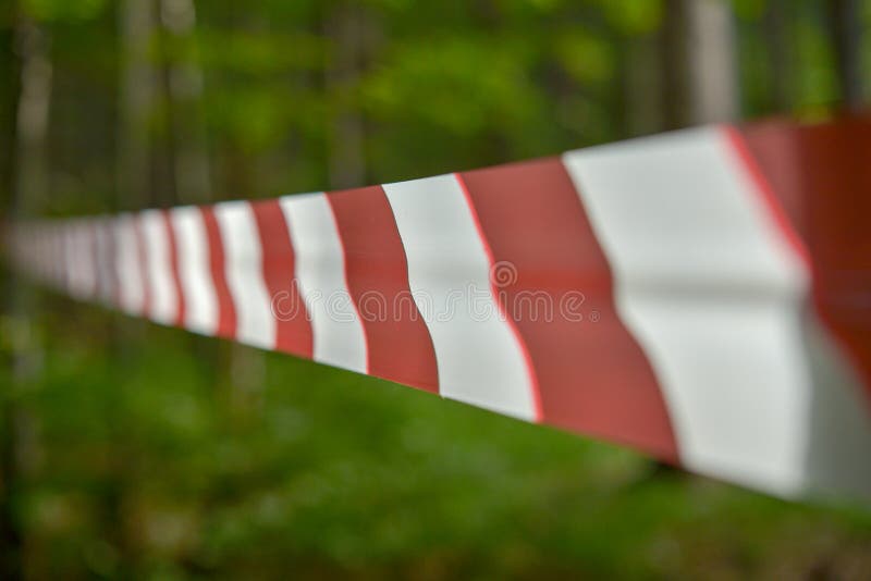 Cinta roja y blanca imagen de archivo. Imagen de marcador - 169291881